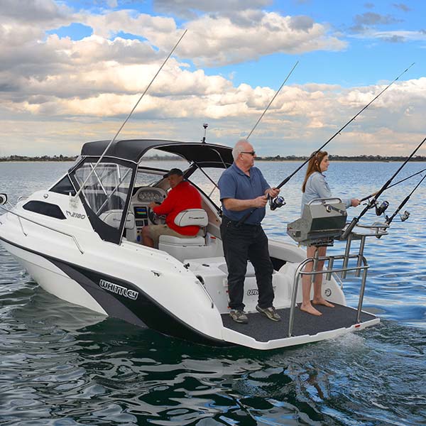 Build your Whittley CR 2180 Stern Drive Boat | Whittley Marine Group